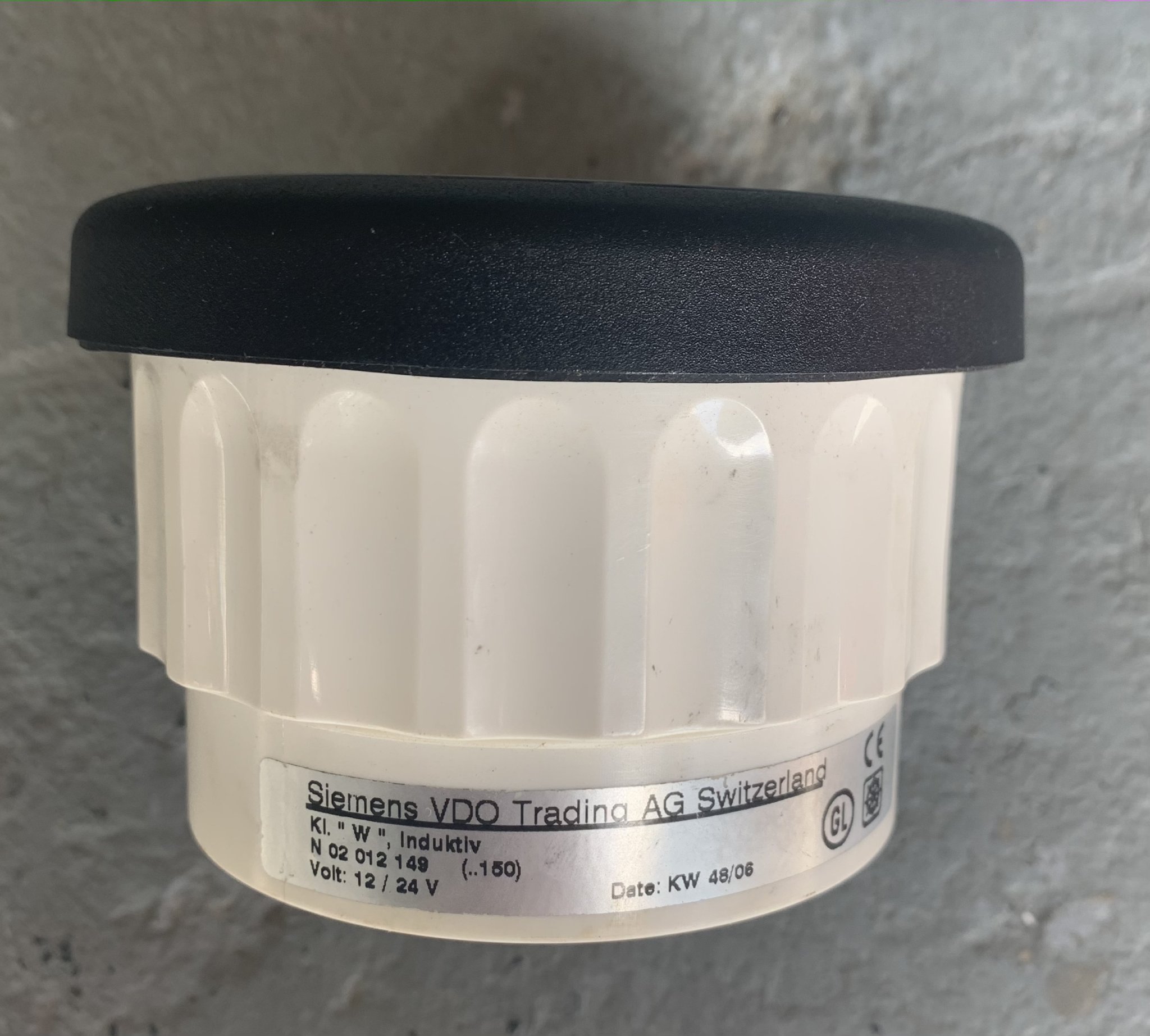 Buy Siemens VDO Continental RPM Tachometer 4″ Gauge, - Harbor Shoppers